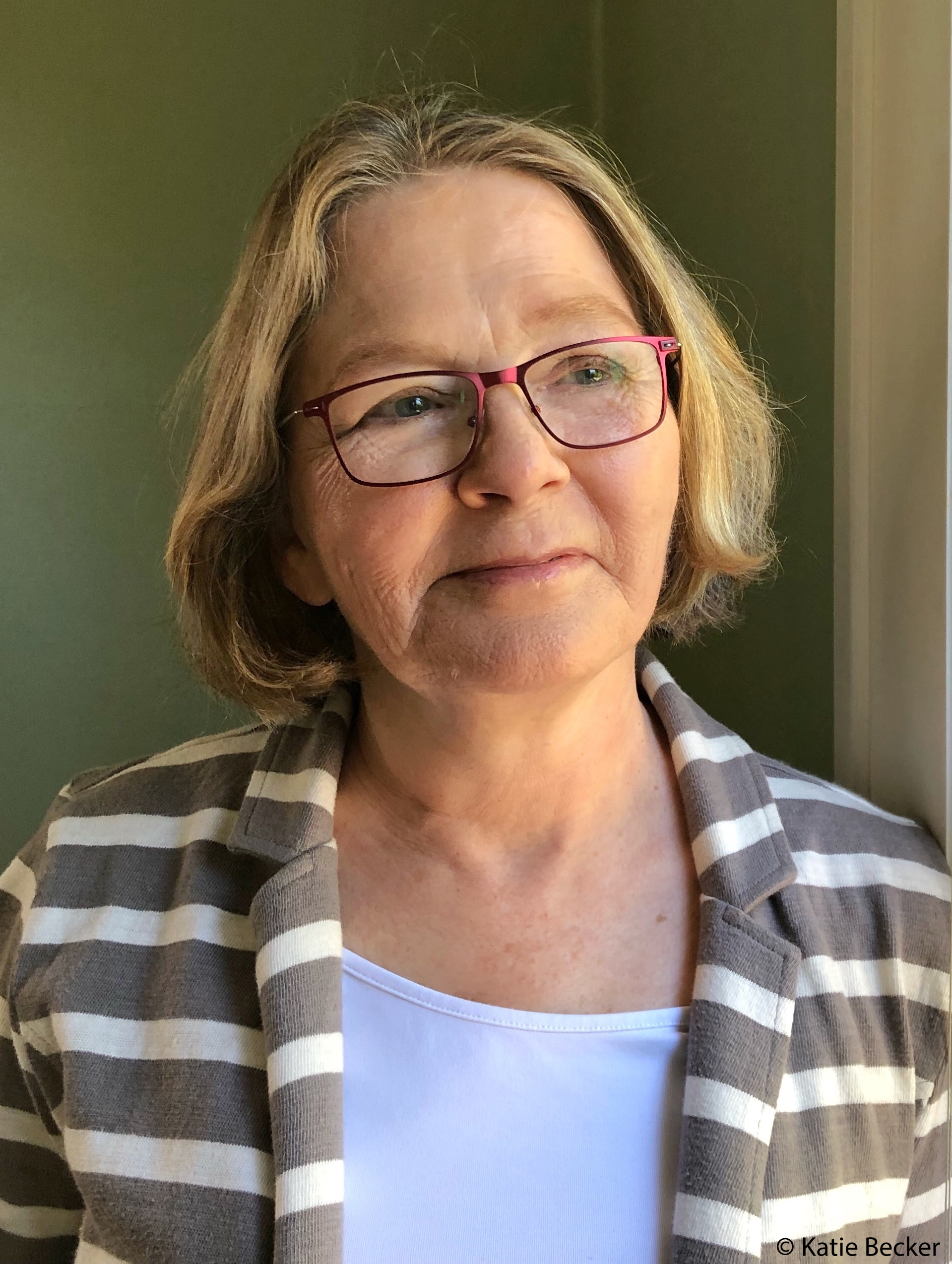 A Fantastic Interview with the Fabulous Bonny Becker! | The Picture ...